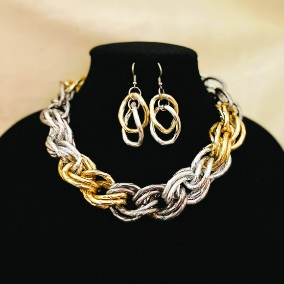 Karen Kettering Designs | Jewelry | Tri Color Metal Necklace Links Gold ...